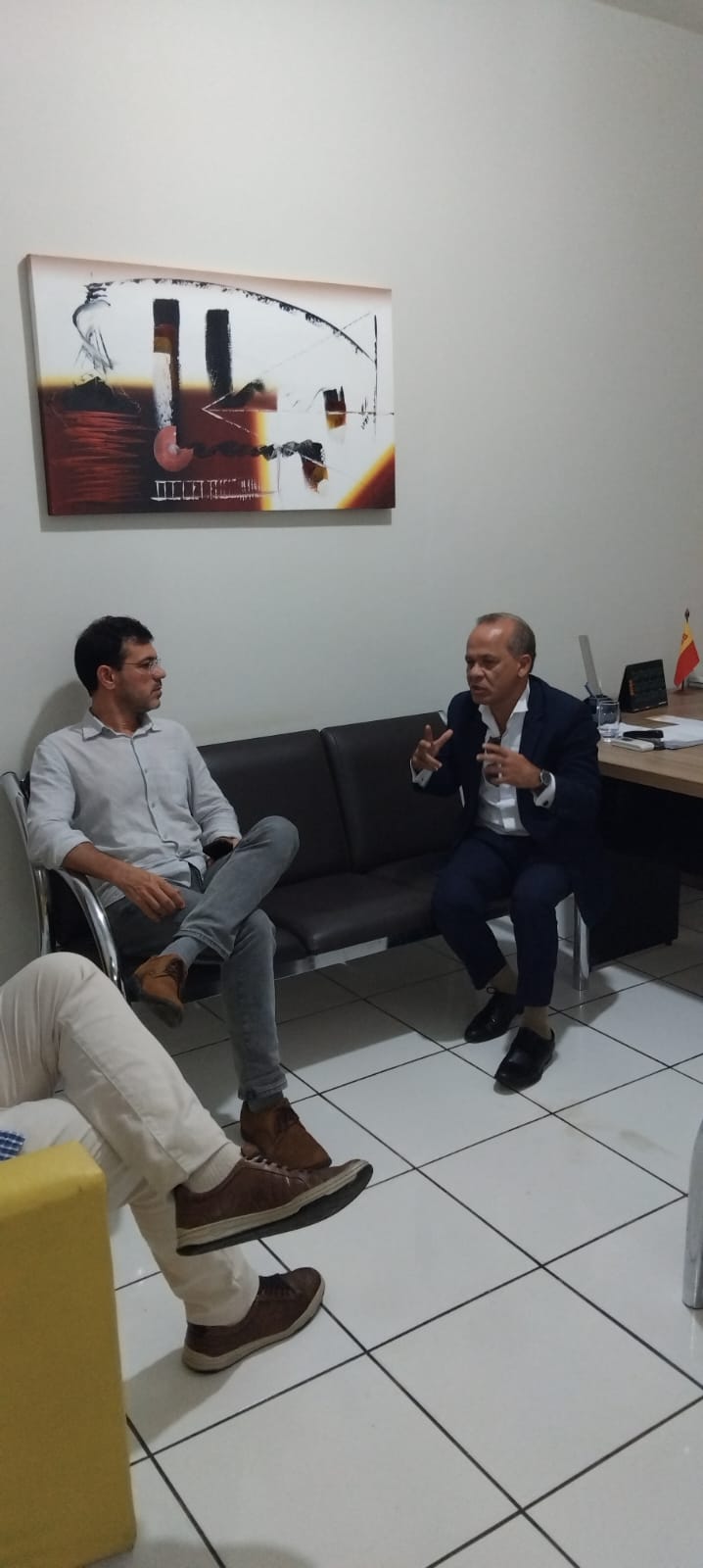 Após lançar candidatura, Dr. Luizinho negocia aliança e pode virar vice ...